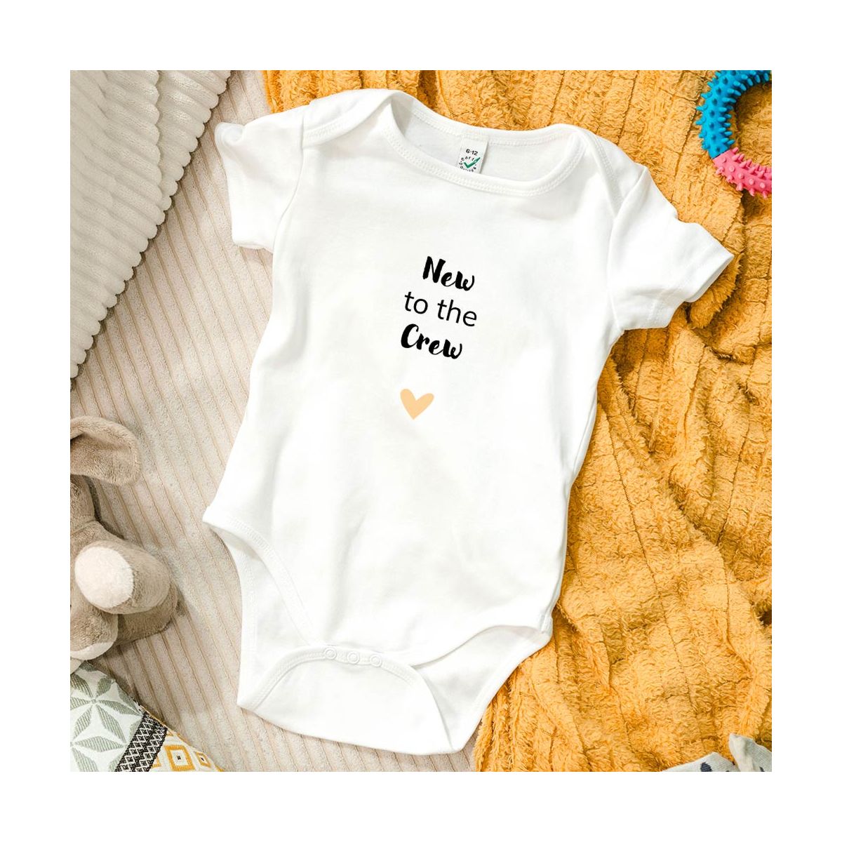 Personlig babybody med tekst og hjerte | Radbag.dk